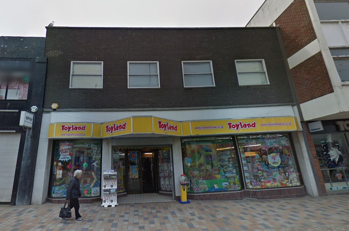 Retail Shop Premises | 19/21 Birley Street, Blackpool, FY1 1EG