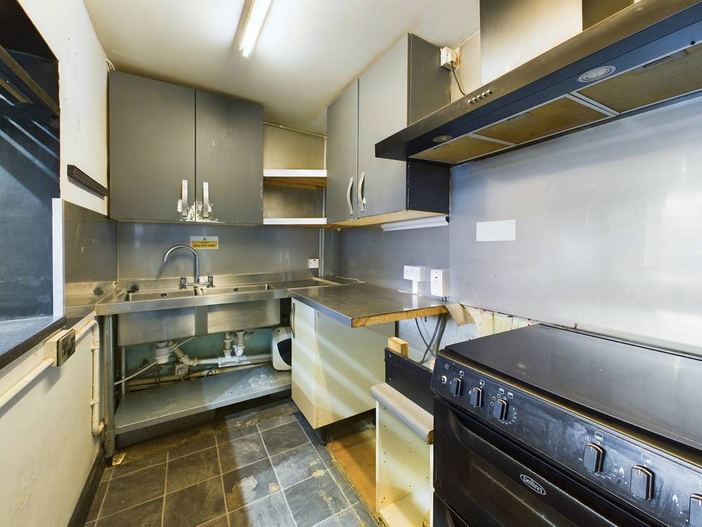 Shop/Former Sandwich Bar | 109 Poulton Street, Kirkham, PR4 2AJ